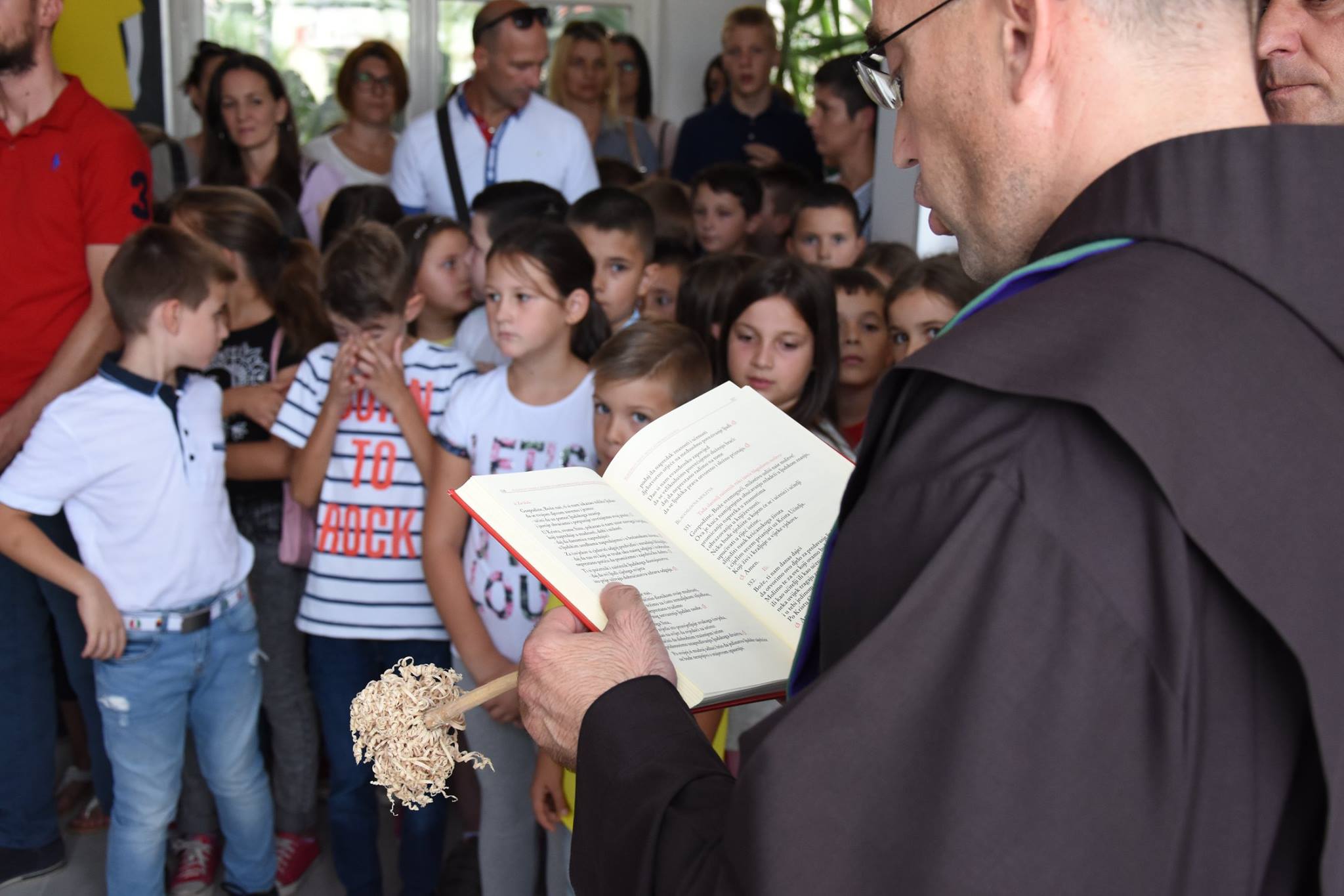 Prvi dan u OŠ Čerin – OSNOVNA ŠKOLA ČERIN